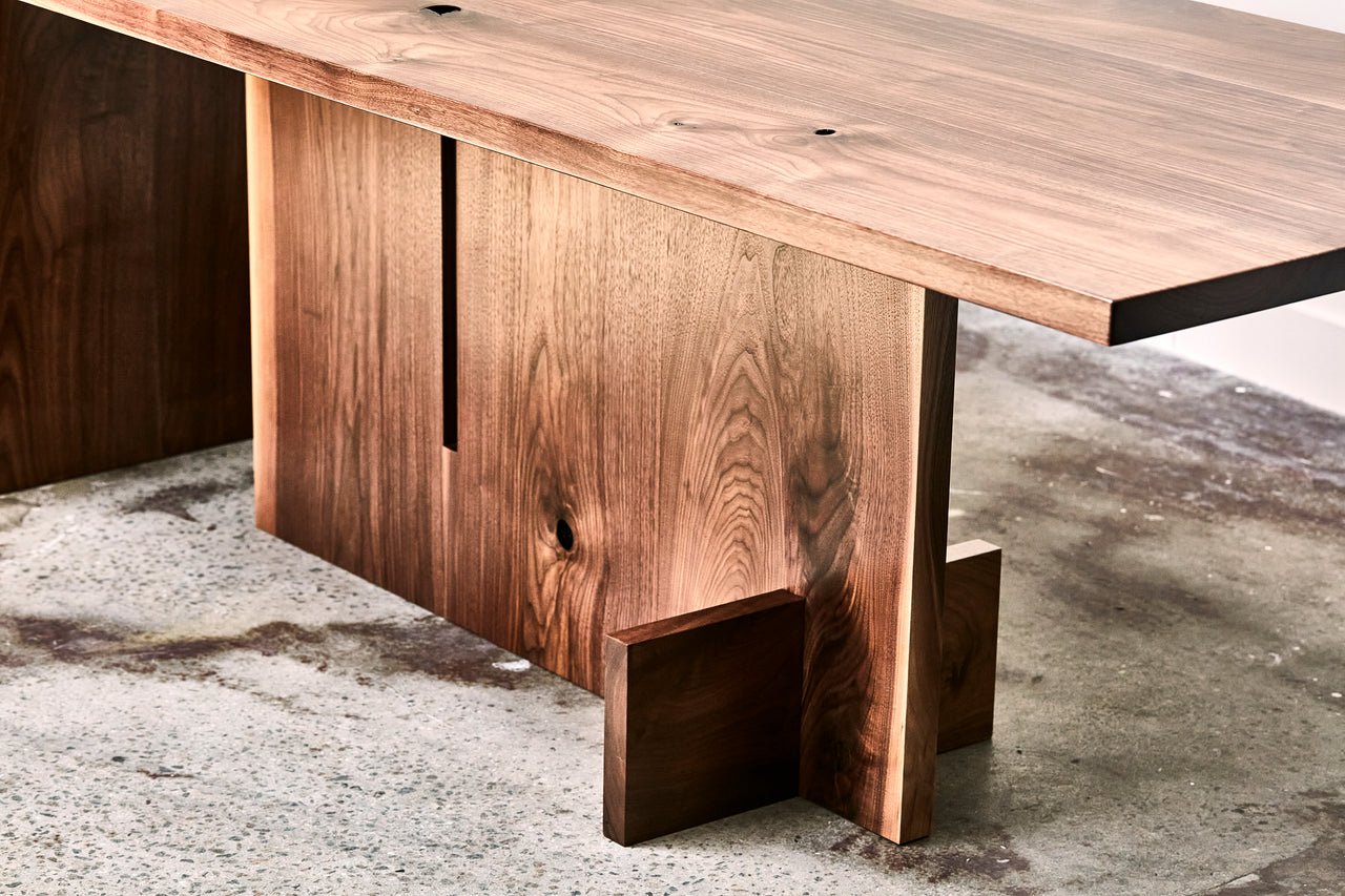 GB 302 “T” Dining Table – Hammer And Spear