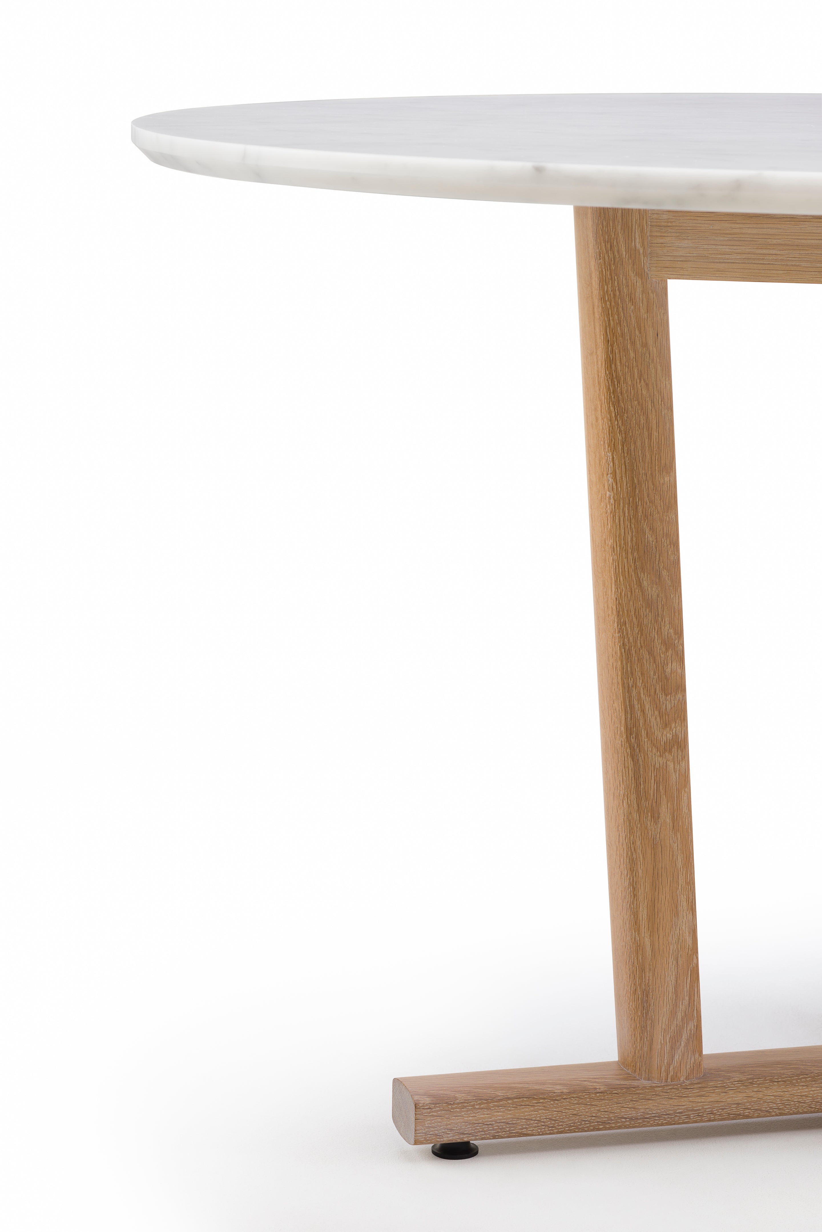 Shaker Round Dining Table – Hammer And Spear