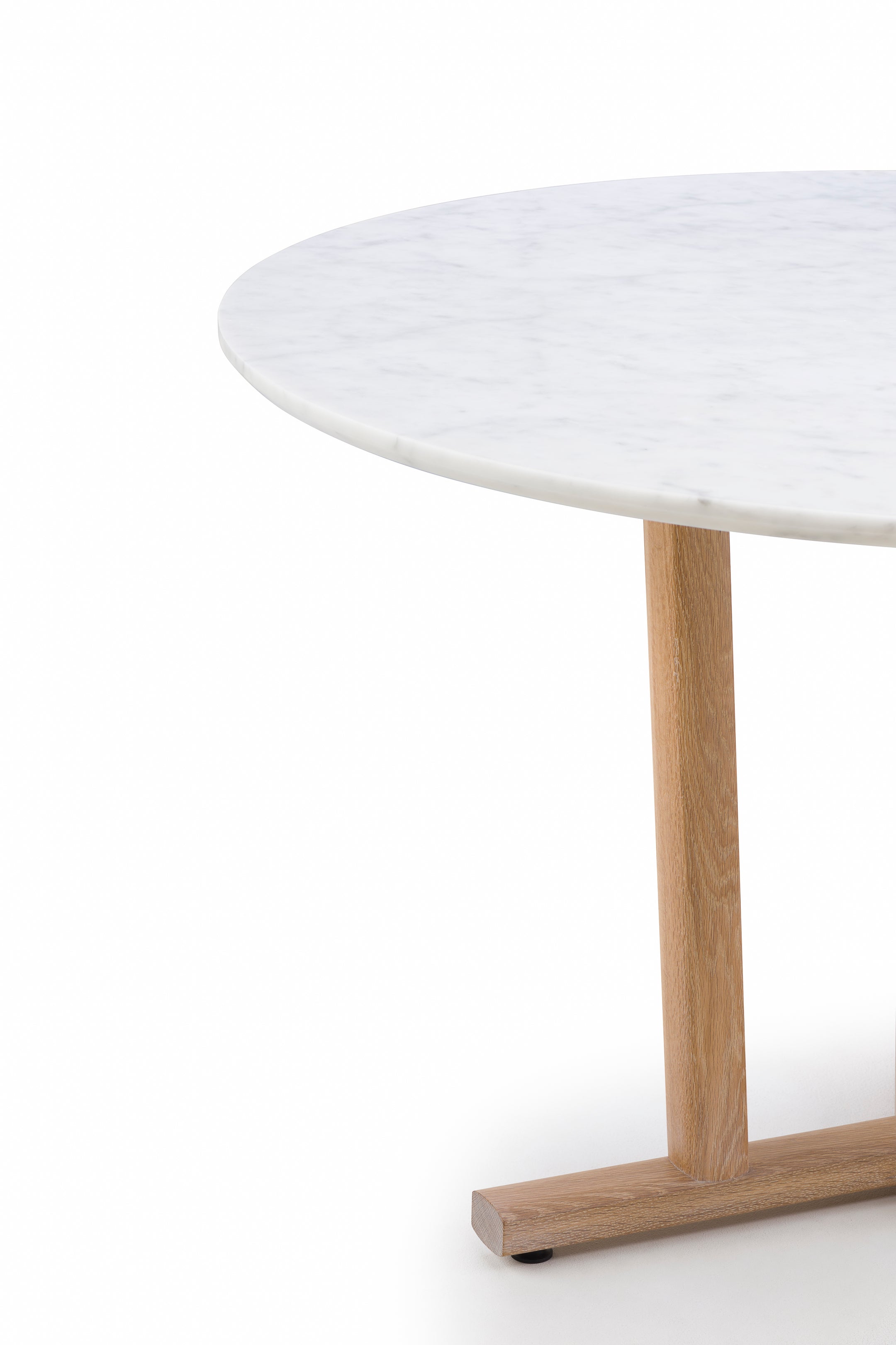 Shaker Round Dining Table – Hammer And Spear