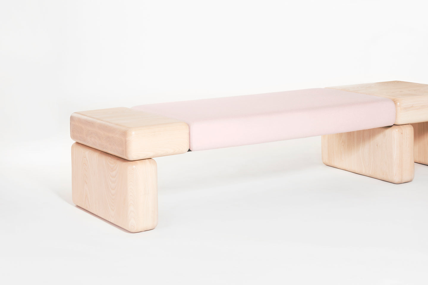 Pillowy Bench – Hammer And Spear
